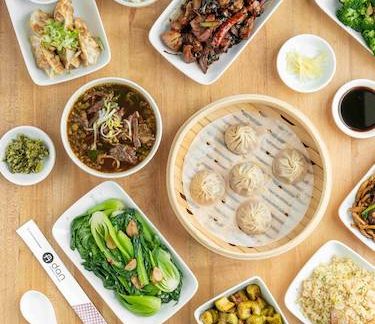 Dining | Manhattan Village